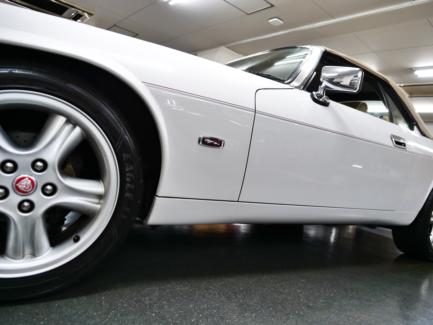 ブログ内「検察」欄に「95’XJSコンバ」 で、