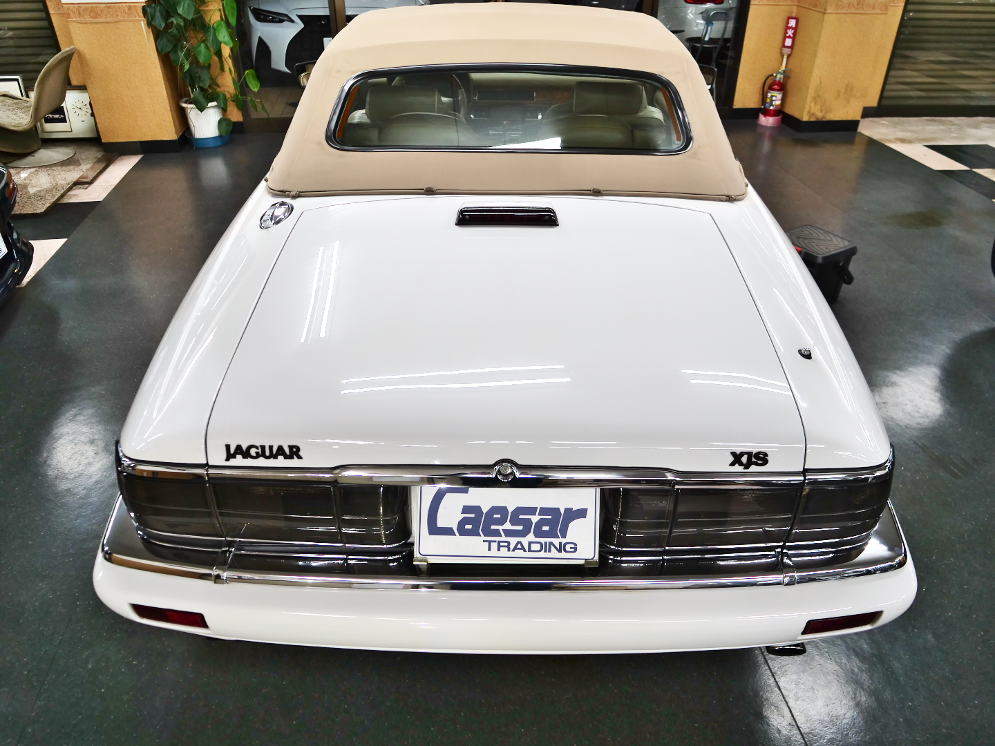 ブログ内「検察」欄に「95’XJSコンバ」 で、