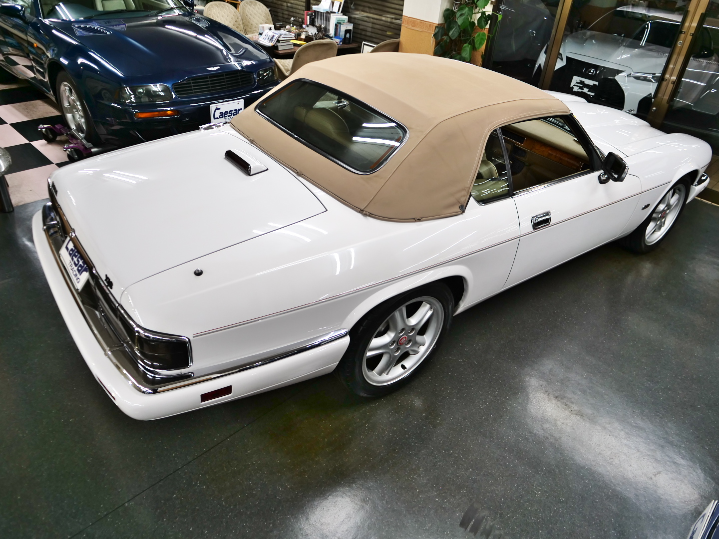 ブログ内「検察」欄に「95’XJSコンバ」 で、