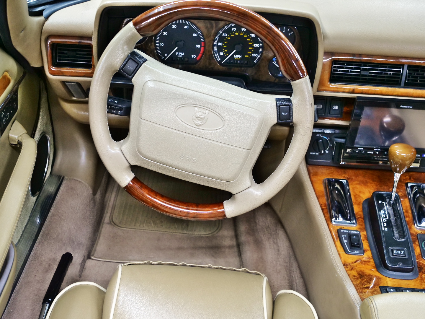 www caesar co jp 中 の ブログ 欄 クリック で ブログ 内 検察 欄 に 95 xjs コン バ で